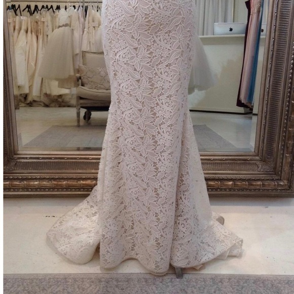 Lazaro | Dresses | Lazaro Size 6 Wedding Dress Retails For 450 | Poshmark